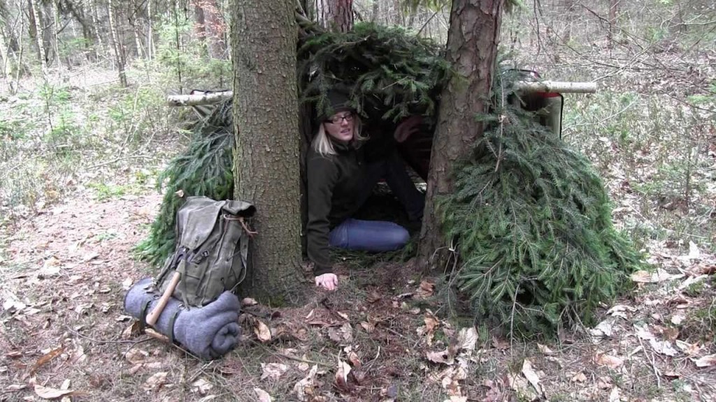 [Video] Step By Step Guide For Building an Epic Survival Shelter - Die ...